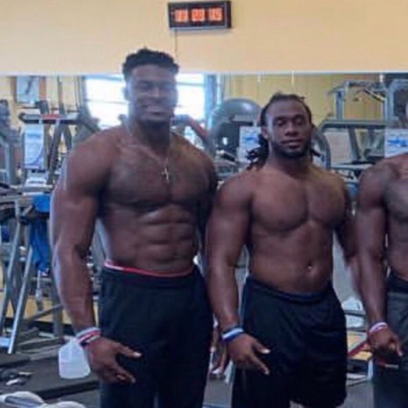 Seahawks' D.K. Metcalf’s Looks Like A Giant Standing Next To WR Tyler ...