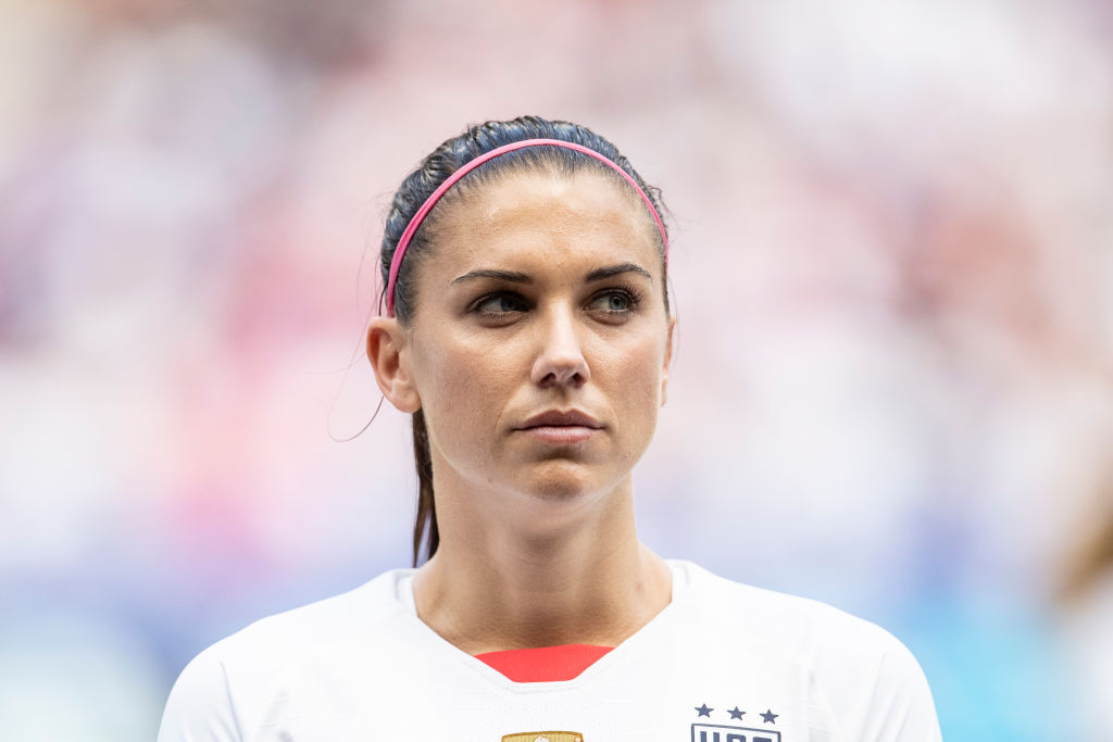 USWNT Star Alex Morgan Shows Off Her New Magazine Cover With Her ...