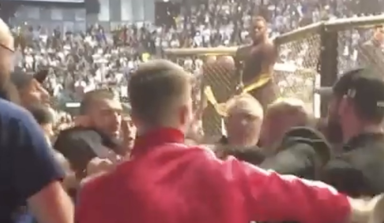 Cageside Fight Breaks Out Following Main Event At UFC 280