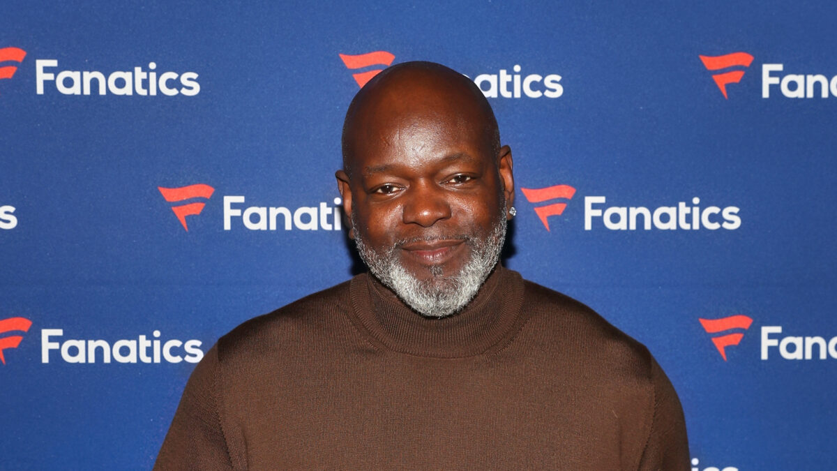 NFL Fans Praying For Emmitt Smith After Sad Announcement