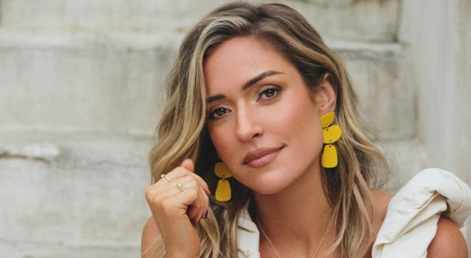 Kristin Cavallari Wears Thong Over Miniskirt