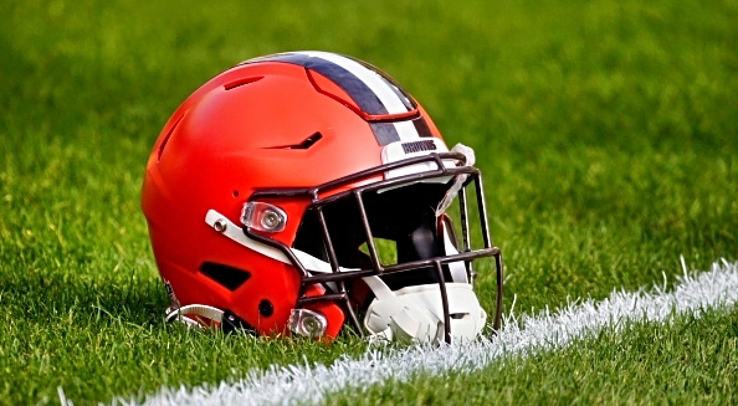 BREAKING: Browns Release Defensive Tackle Perrion Winfrey