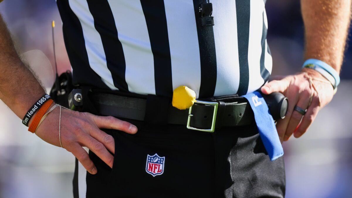 NFL Ref Exposed As Eagles Fan After Controversial SNF Game