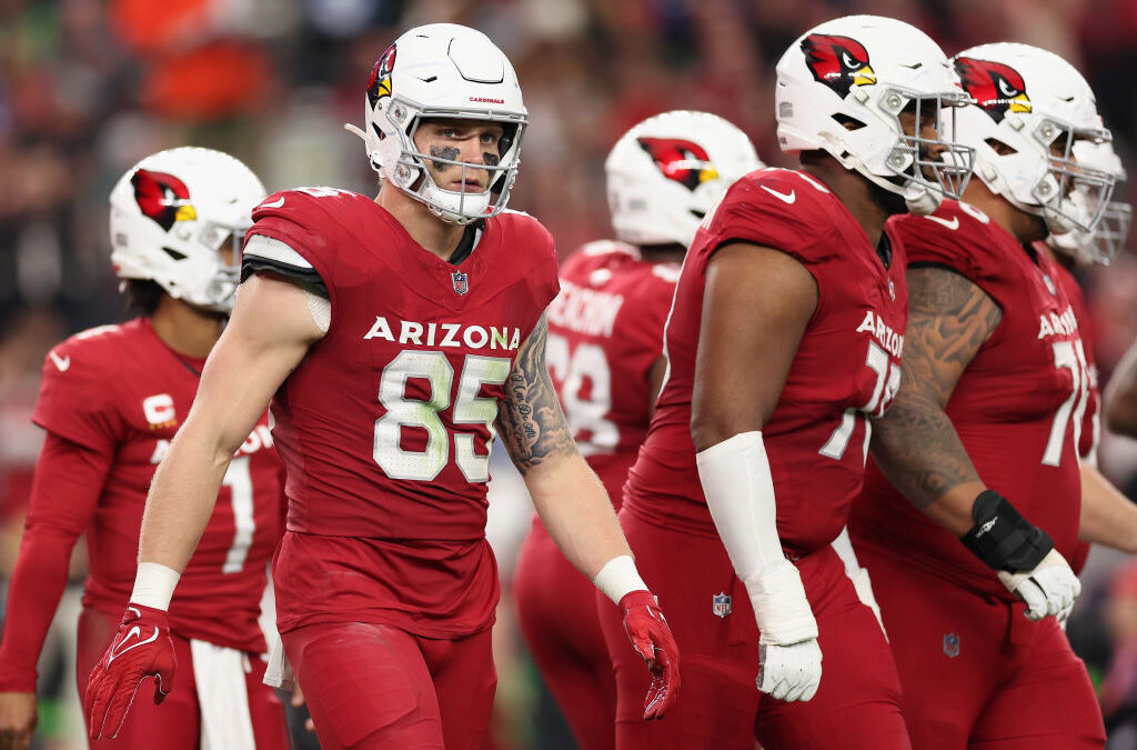Ranking All 32 NFL Teams' Iconic Uniforms FROM WORST To FIRST In ...