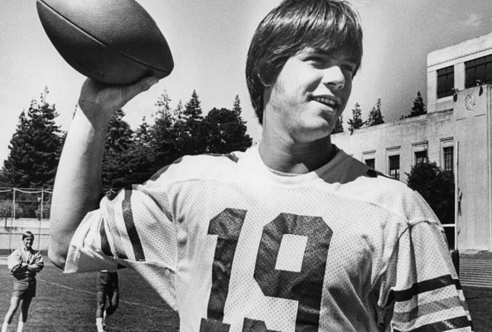 10 Former NFL Busts You Had No Idea Found a Better Career Path After ...