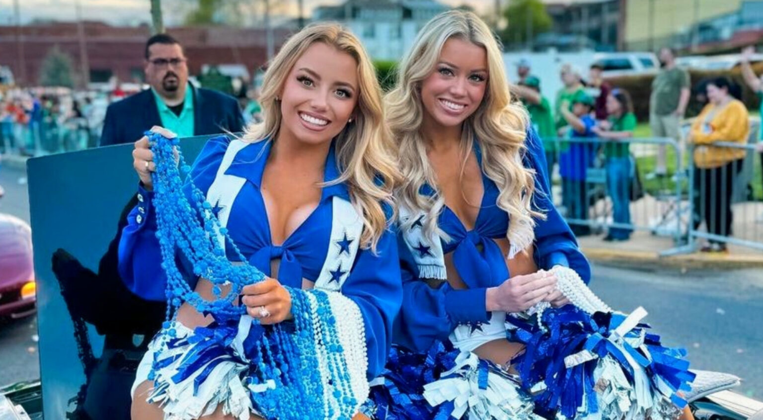 PHOTO: Smokeshow Dallas Cowboys Cheerleader Shuts The Internet Down ...