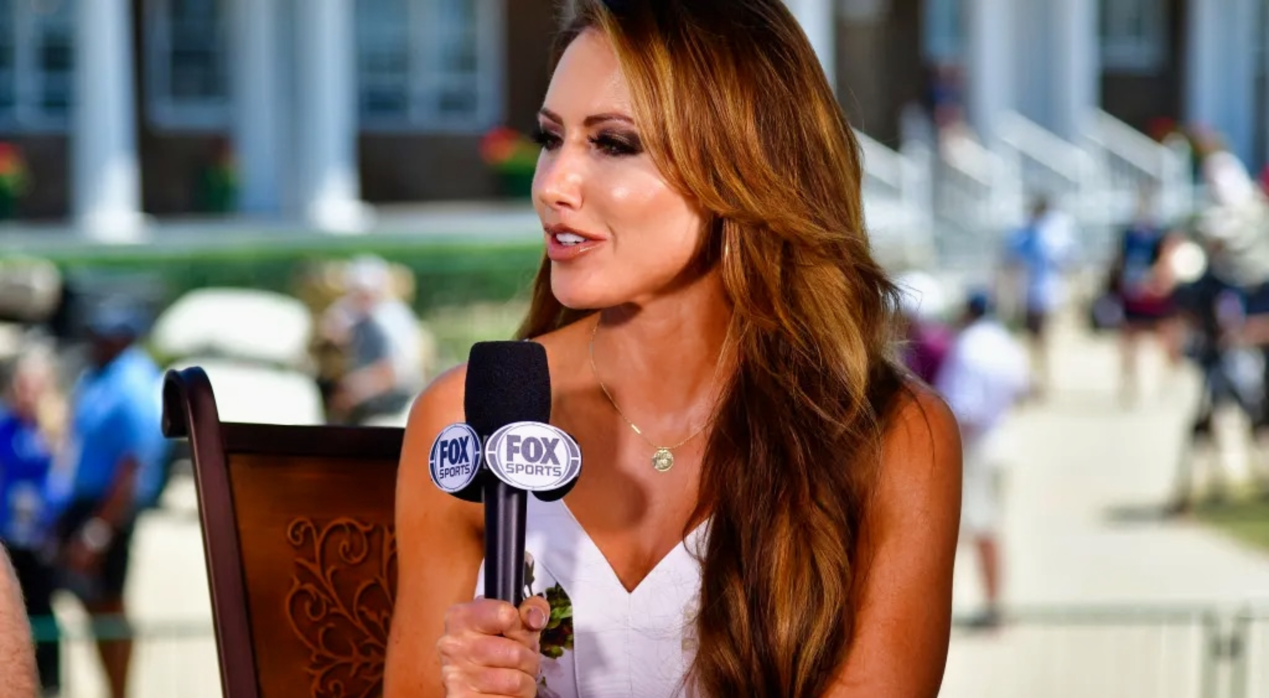 Former Fox NFL Sideline Reporter Getting Destroyed On Social Media For ...