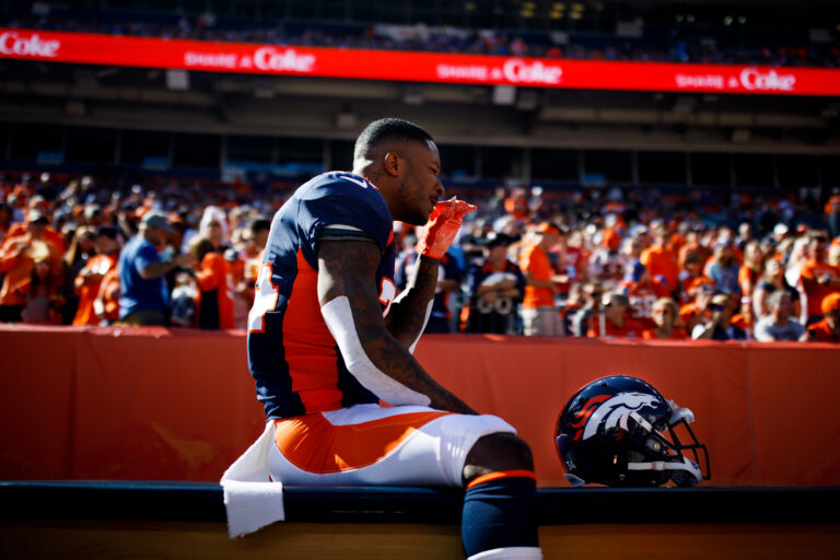 Why Do NFL Players Use Smelling Salts During Games?