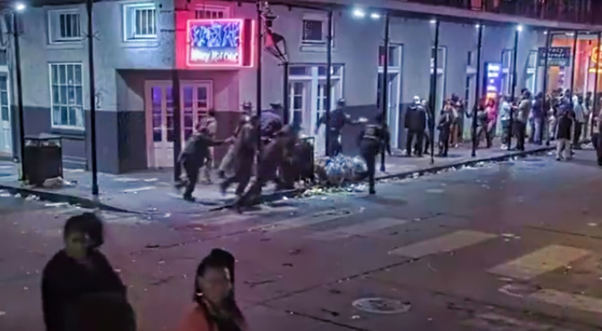 VIDEO: Shocking New Footage Shows The Exact Moment That Brave Police ...