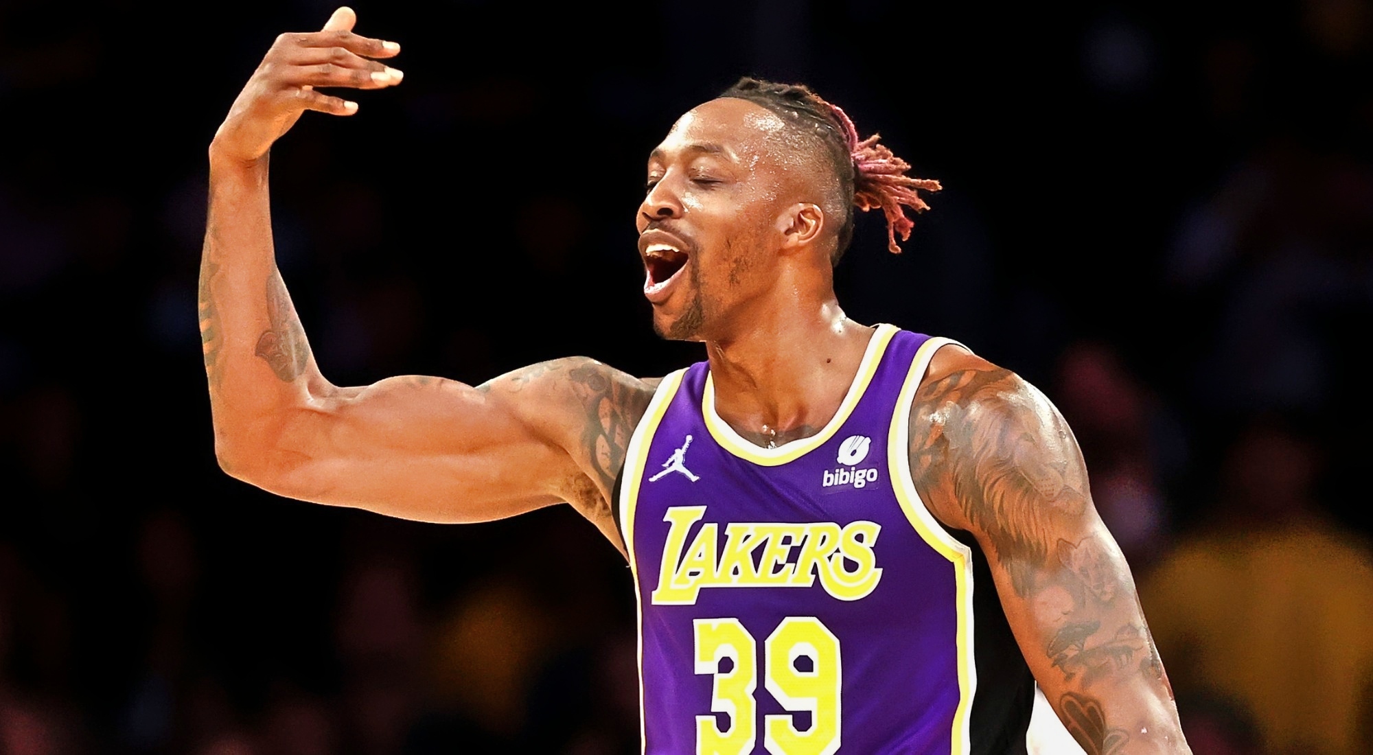 Dwight Howard Endorses Himself After Anthony Davis‘ Center Demand
