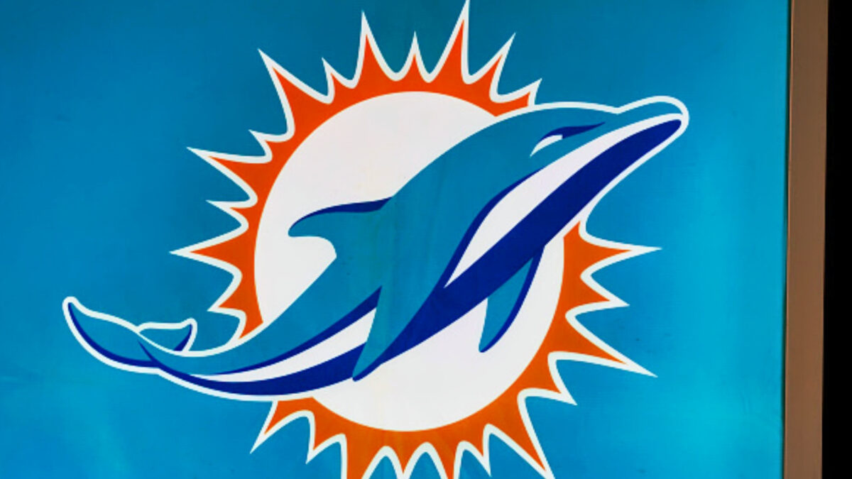 Which Team Achieved Perfect Season And Won Super Bowl?