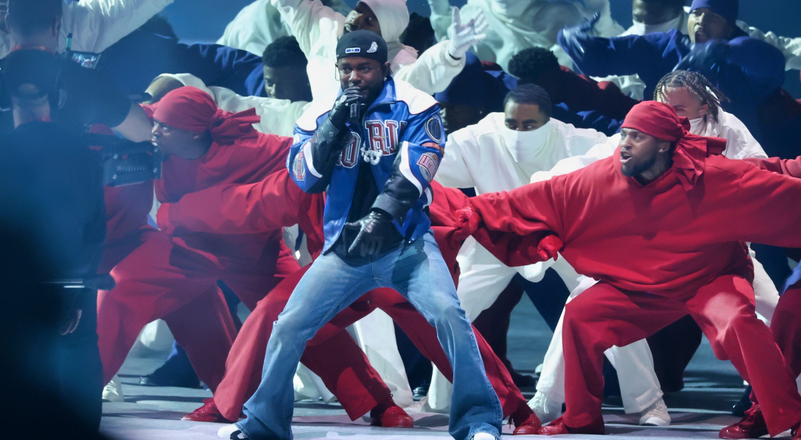 Kendrick Lamar Is Being Accused Of 'Racism' During His Super Bowl ...