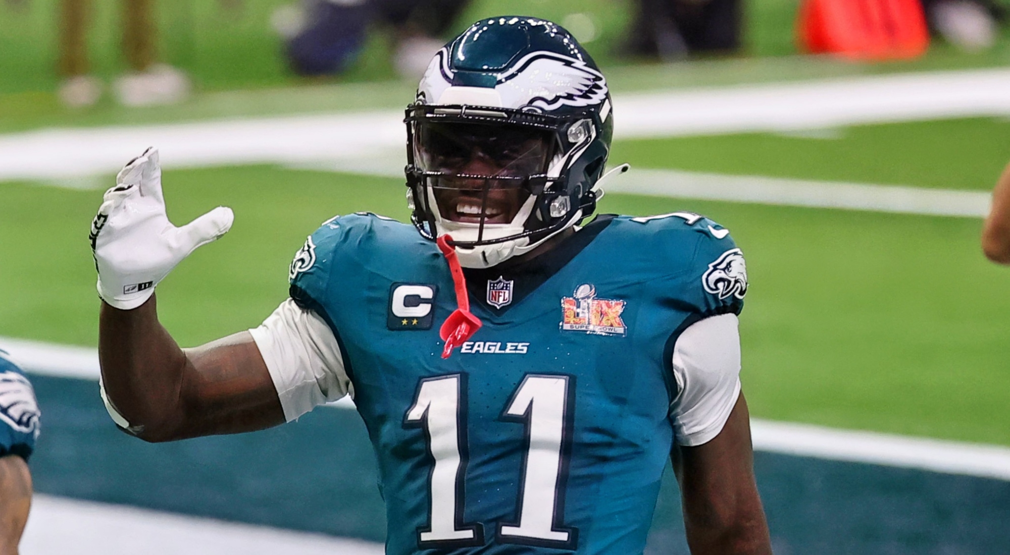 VIDEO: Eagles Superstar WR A.J. Brown Did The Craziest Thing With His ...