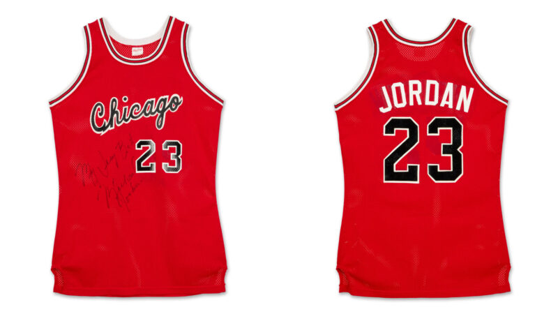 Michael Jordan's First Chicago Bulls Jersey Sells For Record Breaking 7 ...