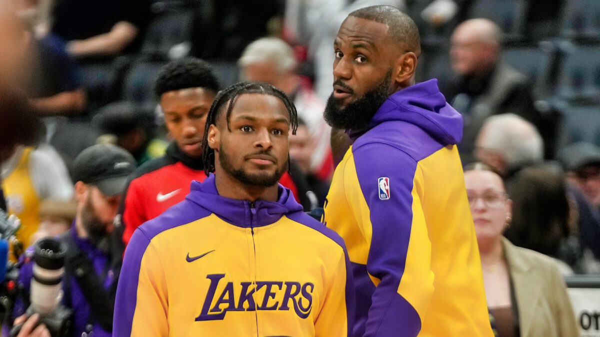10 NBA Players Who Failed To Follow Their Father’s Footsteps
