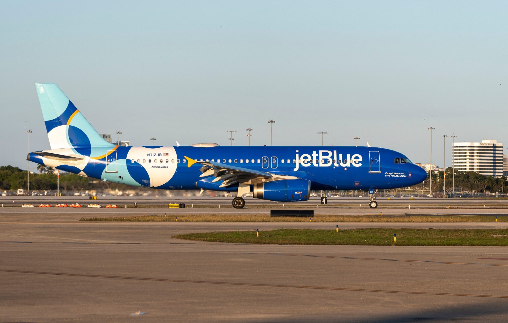 JetBlue Pilot Dead After Incident With Police