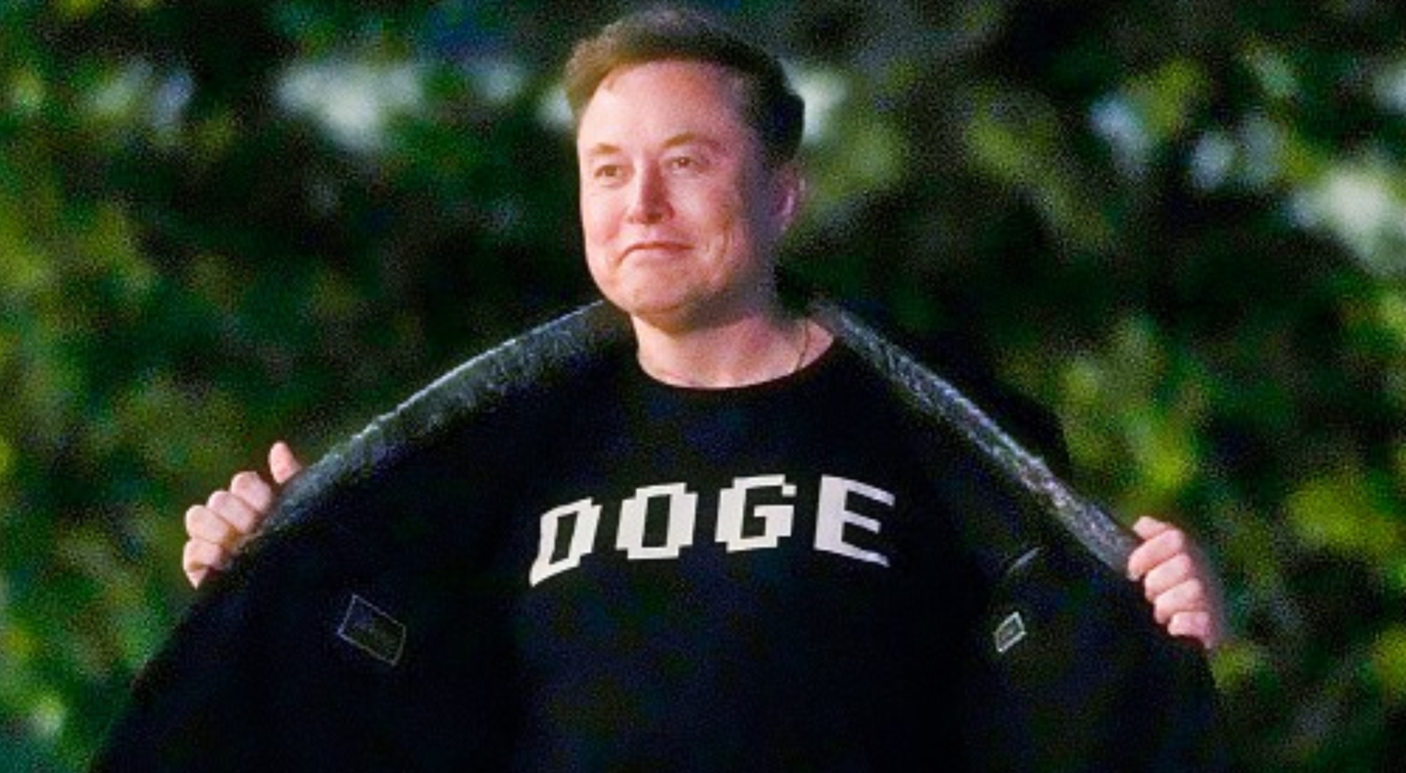 Elon Musk Releases Statement Explaining Why Twitter Was Broken During ...