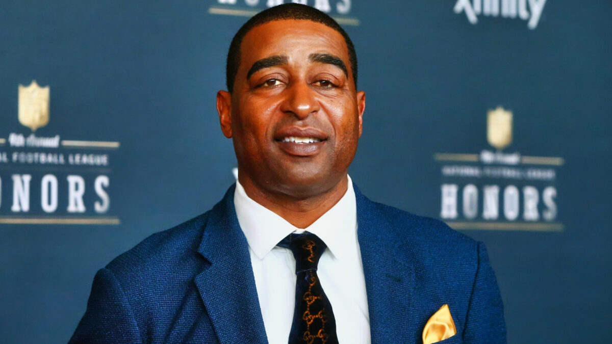 Who Is Cris Carter? All You Need To Know