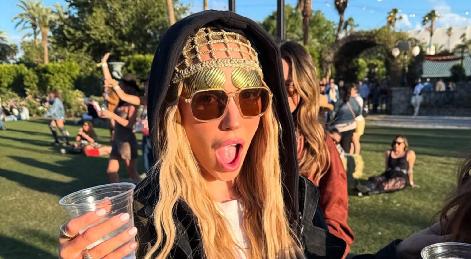 “Call Her Daddy” Host Alex Cooper Accuses Female Soccer Coach Of S ...