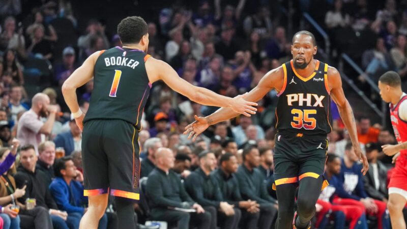 Devin Booker's True Feelings About His Future Emerge After Kevin Durant ...