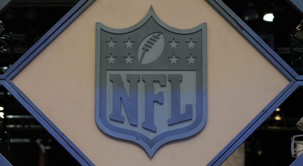What Happens During An NFL Halftime?