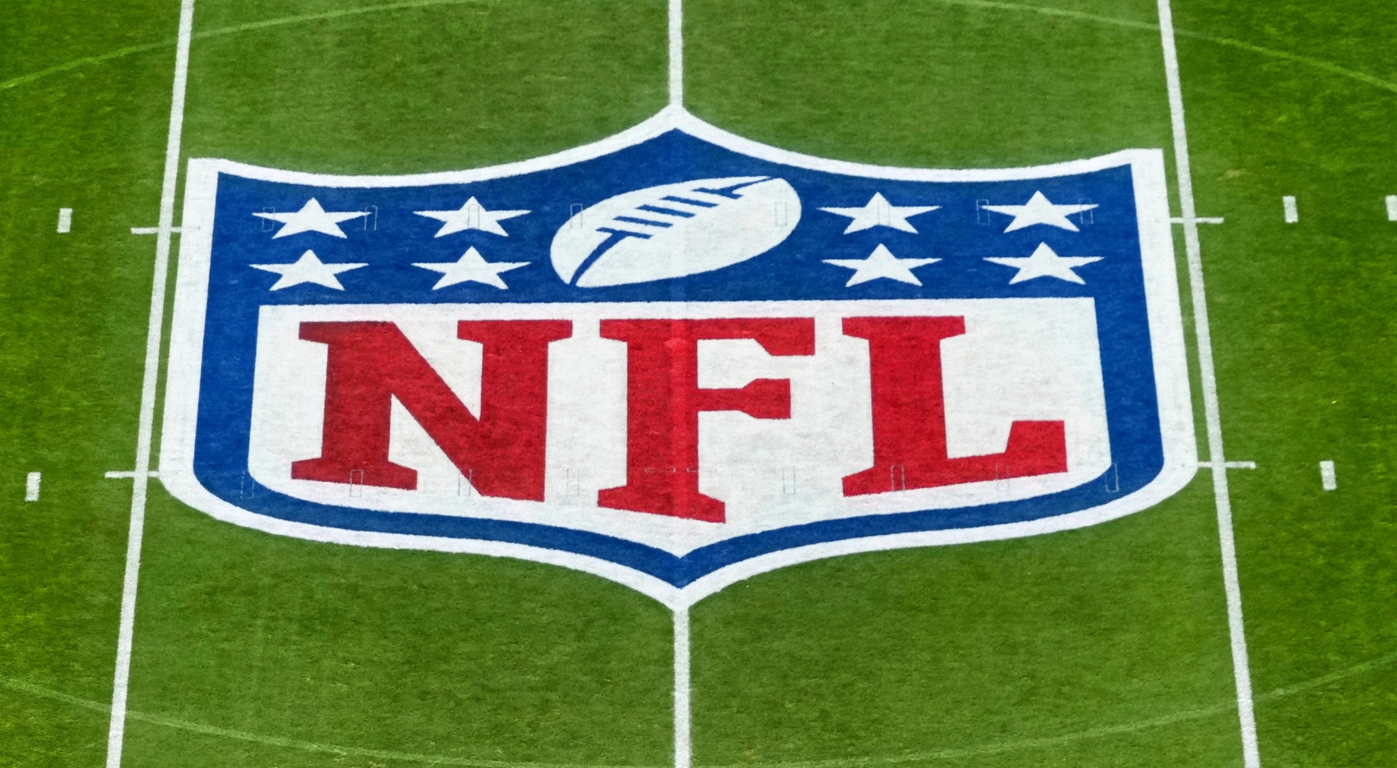Social Media Has A Lot To Say After Only 4 NFL Teams Changed Their ...