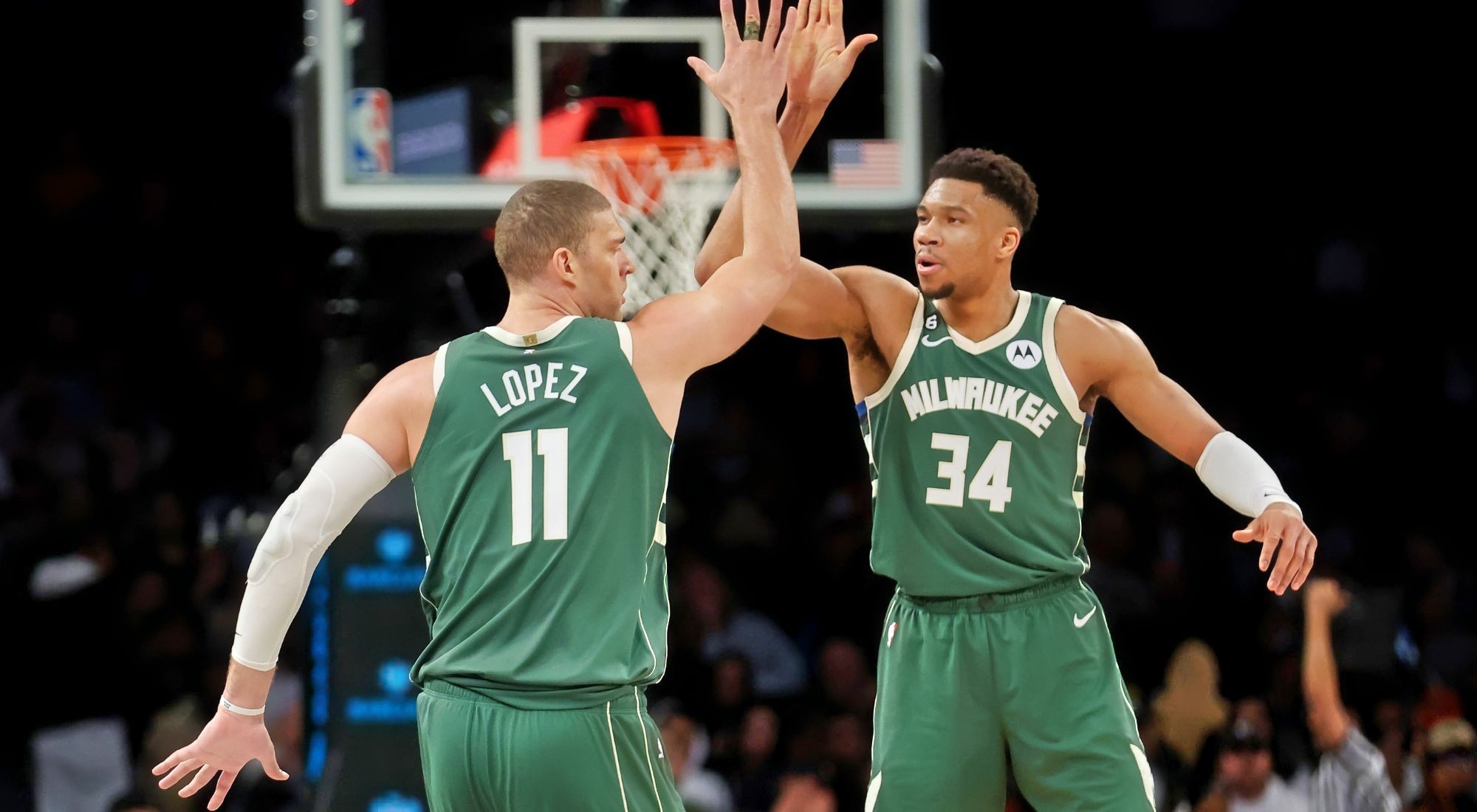 Giannis Antetokounmpo Subtly Confirms Brook Lopez’s Bucks Exit Amid ...