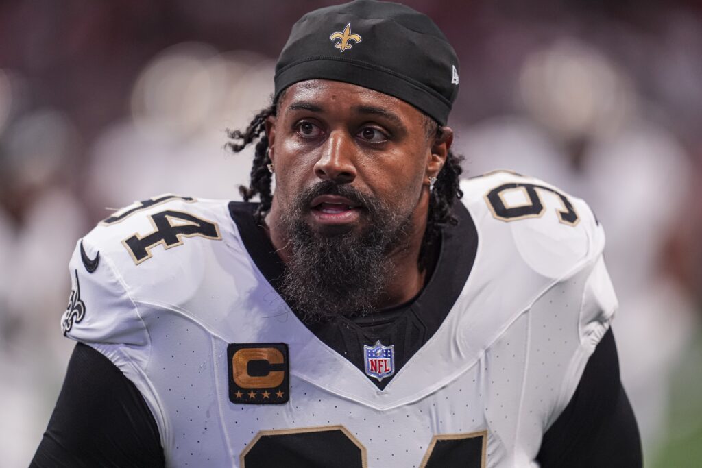 Police Catch Thieves Who Drove 1,000 Miles To Rob NFL Superstar Of ...
