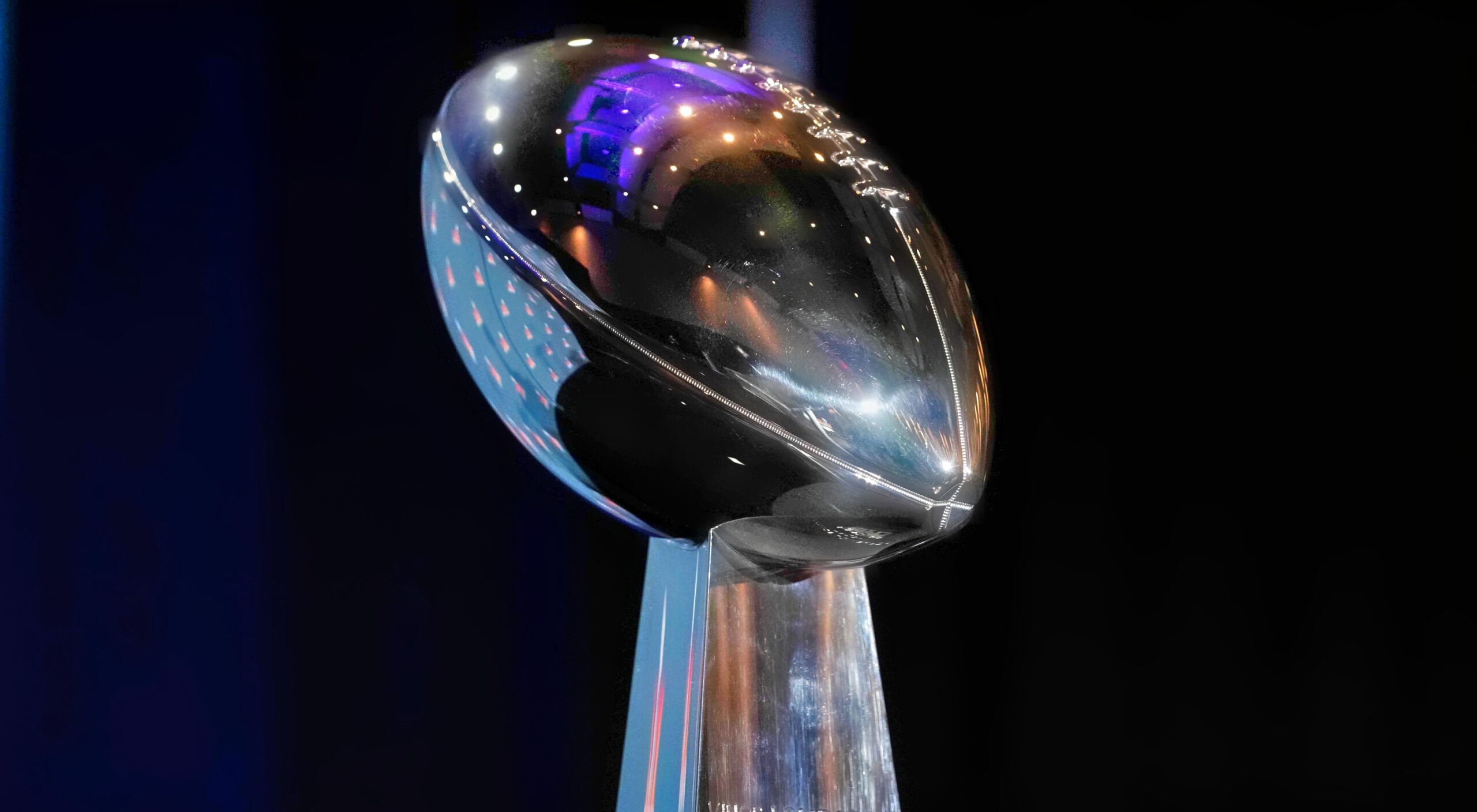 Legendary NFL Figure Tragically Passes Away