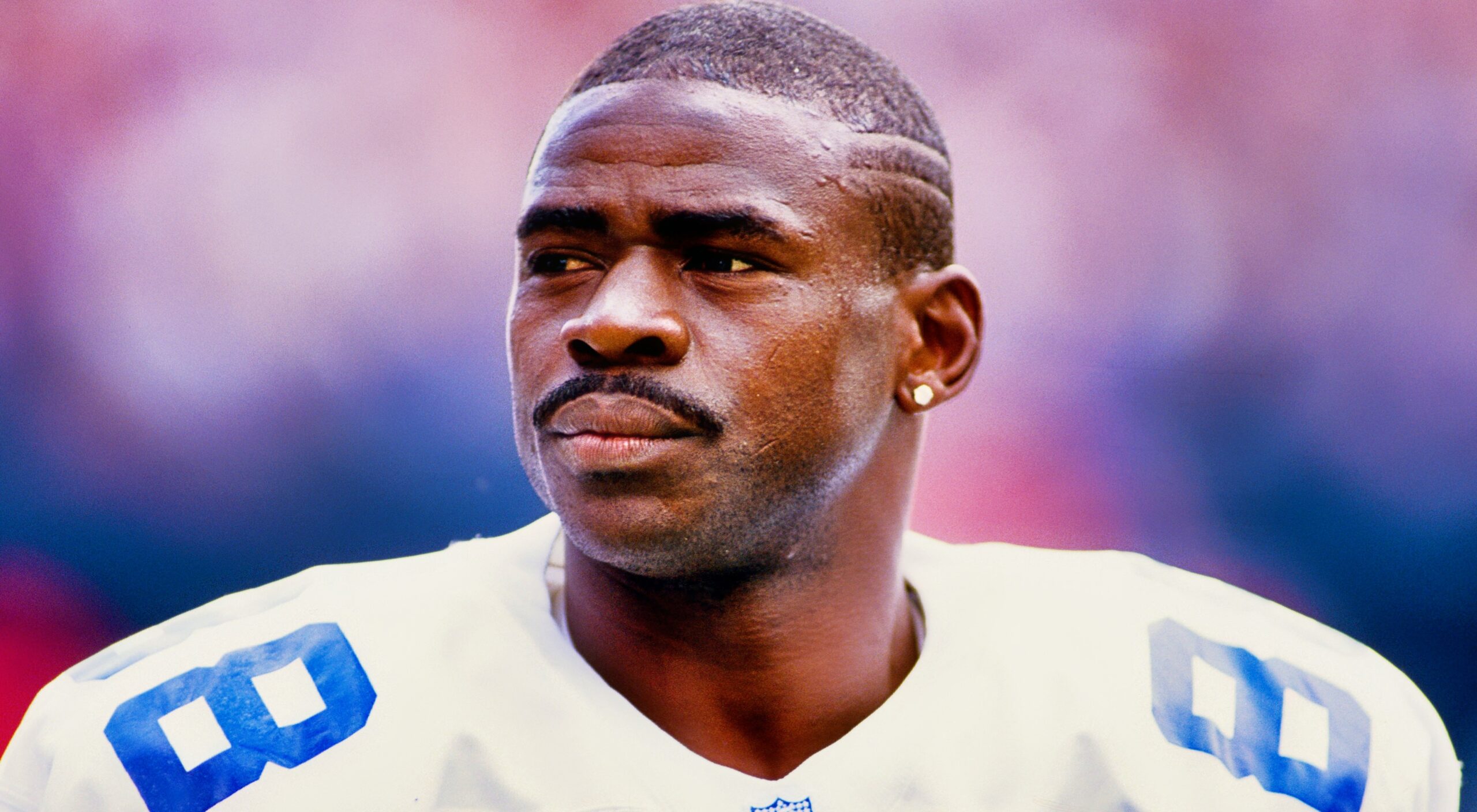 Michael Irvin’s Shocking Stabbing of Cowboys Teammate and Team’s Cover ...