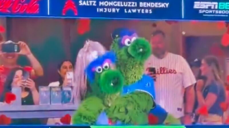 VIDEO: Philadelphia Phillies Phanatic Steals Show With The Viral ...
