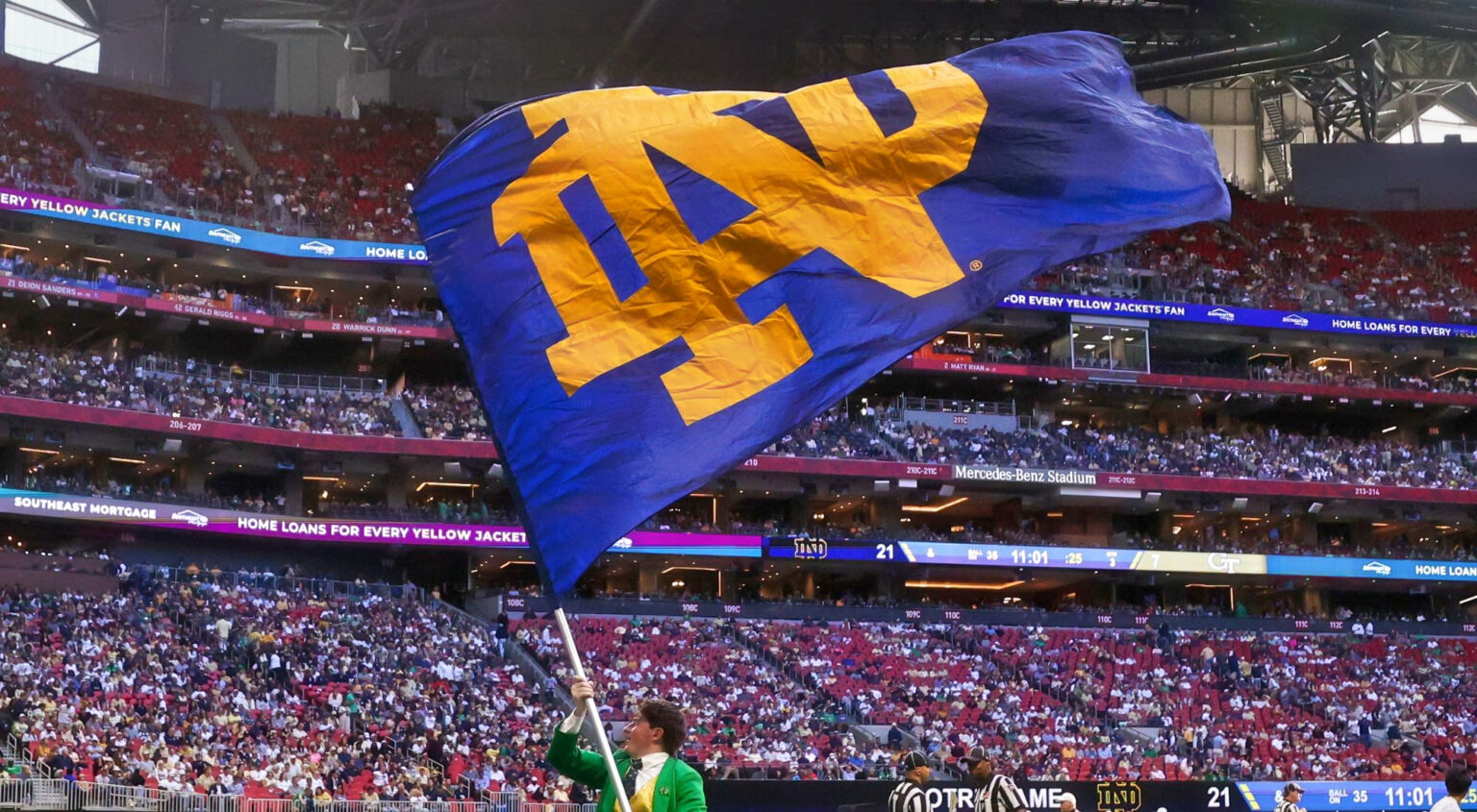 Notre Dame Fighting Irish Football Program Unveils Brand New Logo For ...