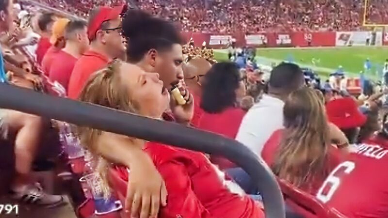 VIDEO: Tampa Bay Buccaneers Fans Are Already In Midseason Form, Getting ...