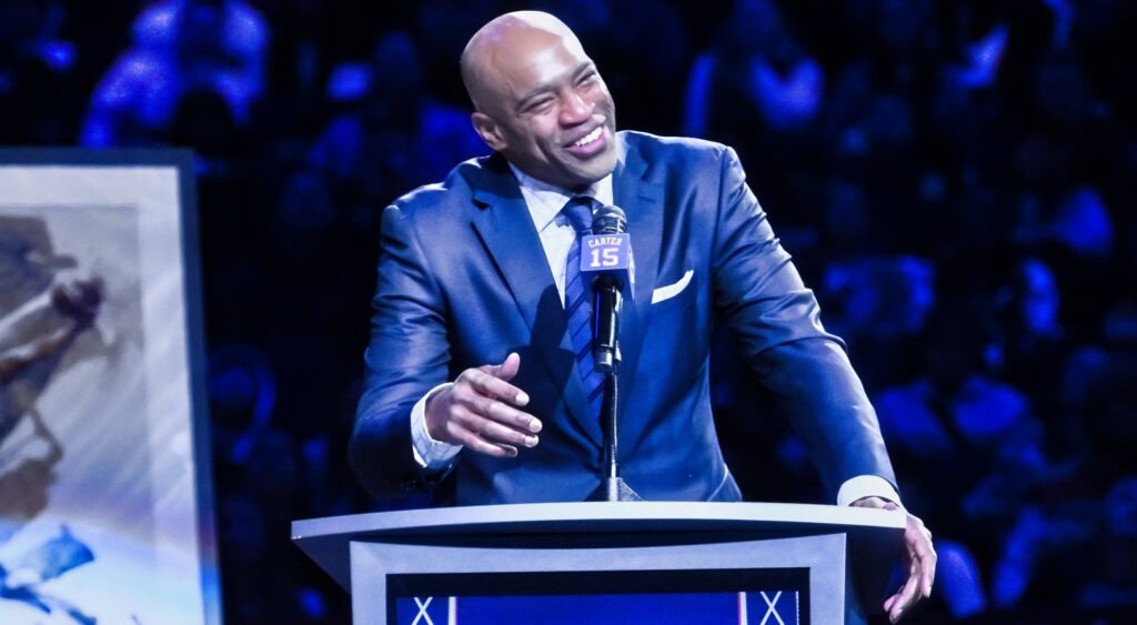 NBA Reportedly Offered Massive Incentive to LeBron James, Kobe Bryant ...