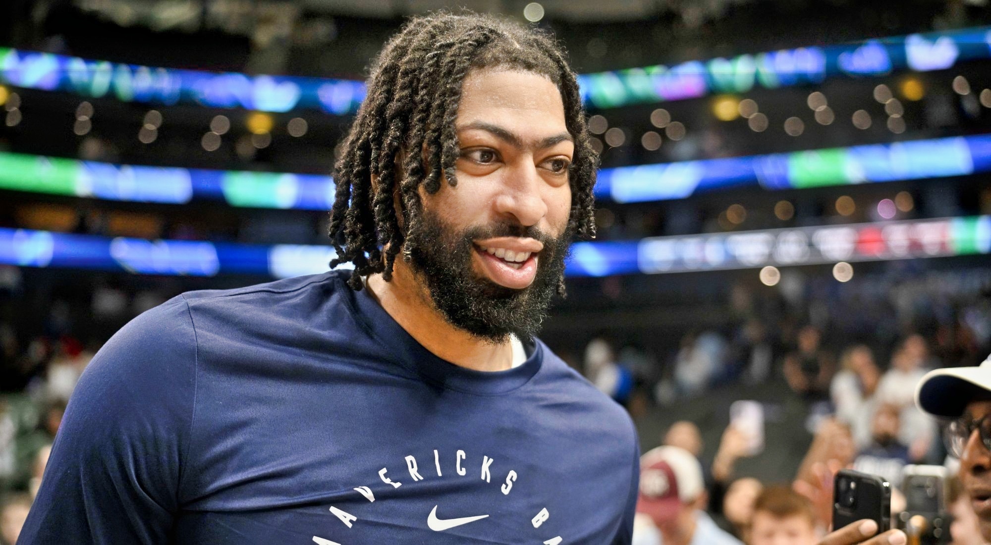 NBA Insider Hints Anthony Davis’ Shocking Trade To Mavericks Might’ve ...