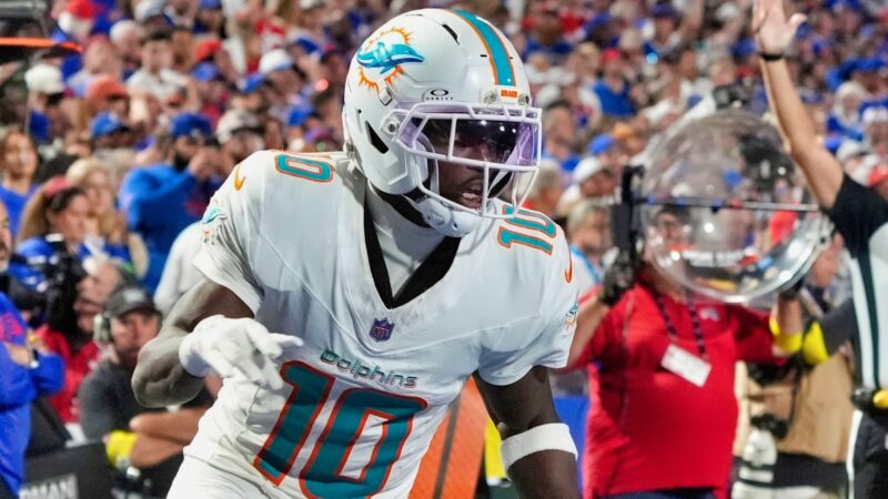 Pittsburgh Steelers Make Major Decision On Blockbuster Tyreek Hill Trade