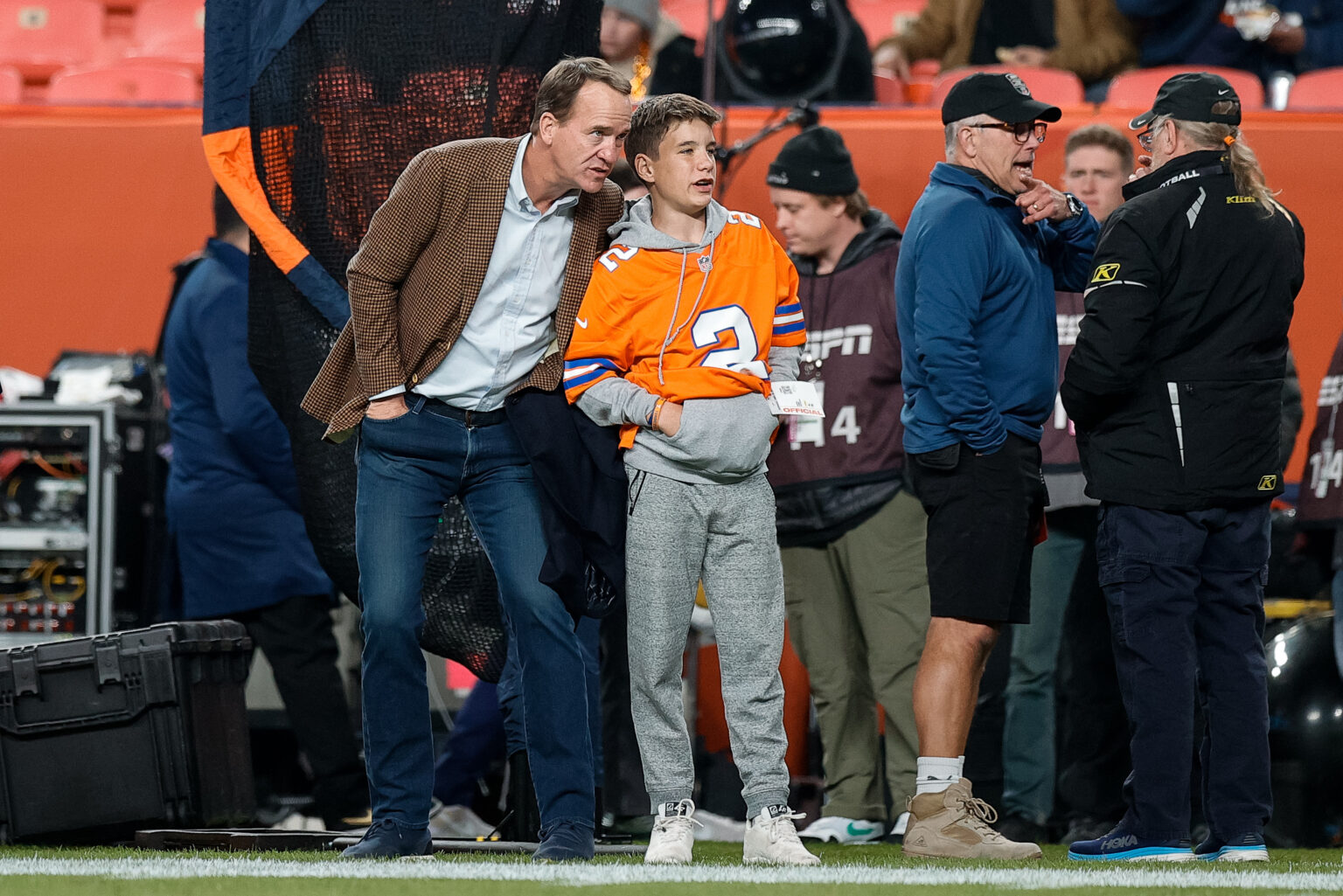 Marshall Manning Sweepstakes Update: 3 Schools Emerge As Favorites To ...