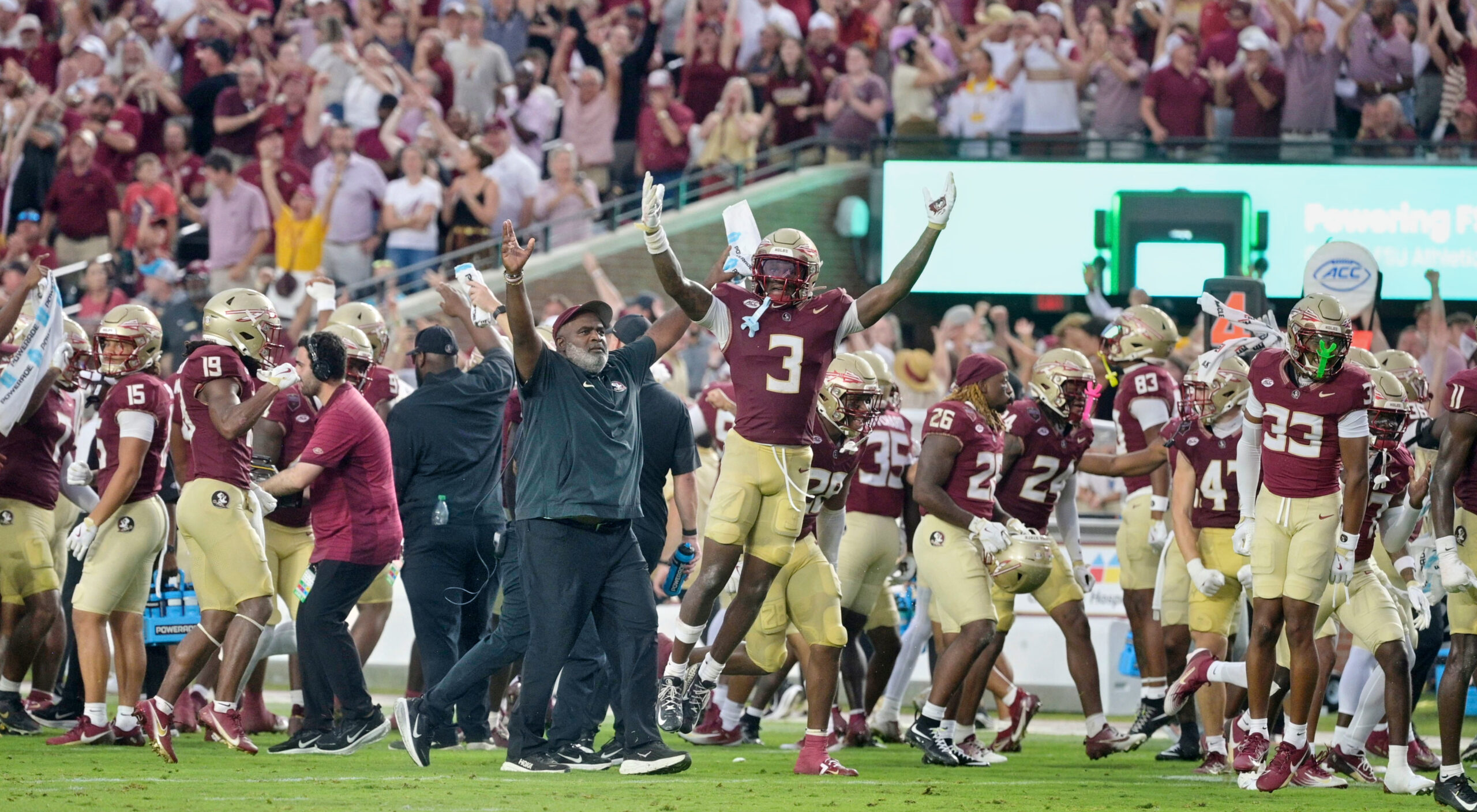 Florida State Football Star Tragically Shot Hours After Epic Win Over ...