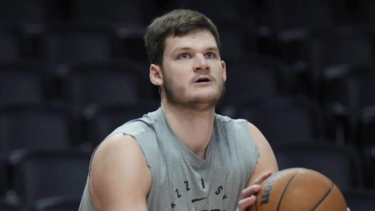 REPORT: Utah Jazz Demand Star Guard And Multiple Picks From Lakers In ...