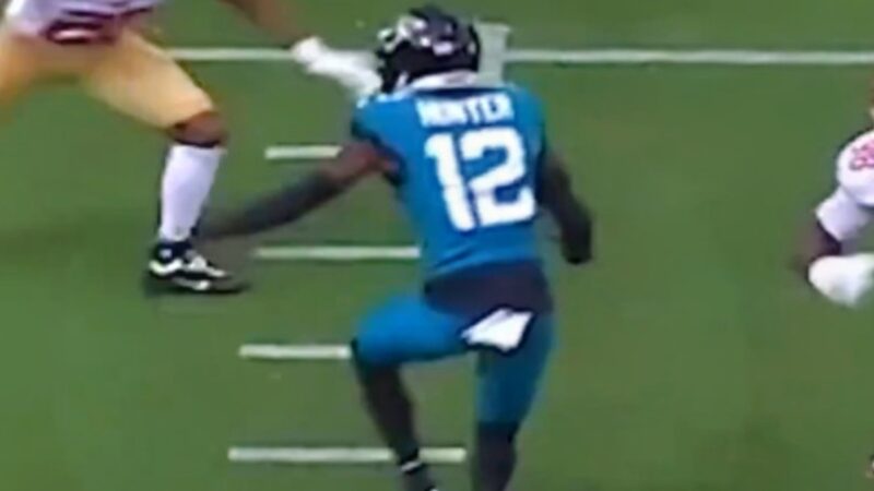 Travis Hunter's Blocking Highlights Are Going Viral, But It's Not What ...