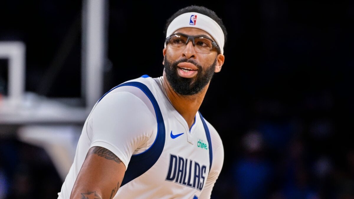 Anthony Davis’ Latest Comments Show He’s All-In On Leading Mavericks To ...