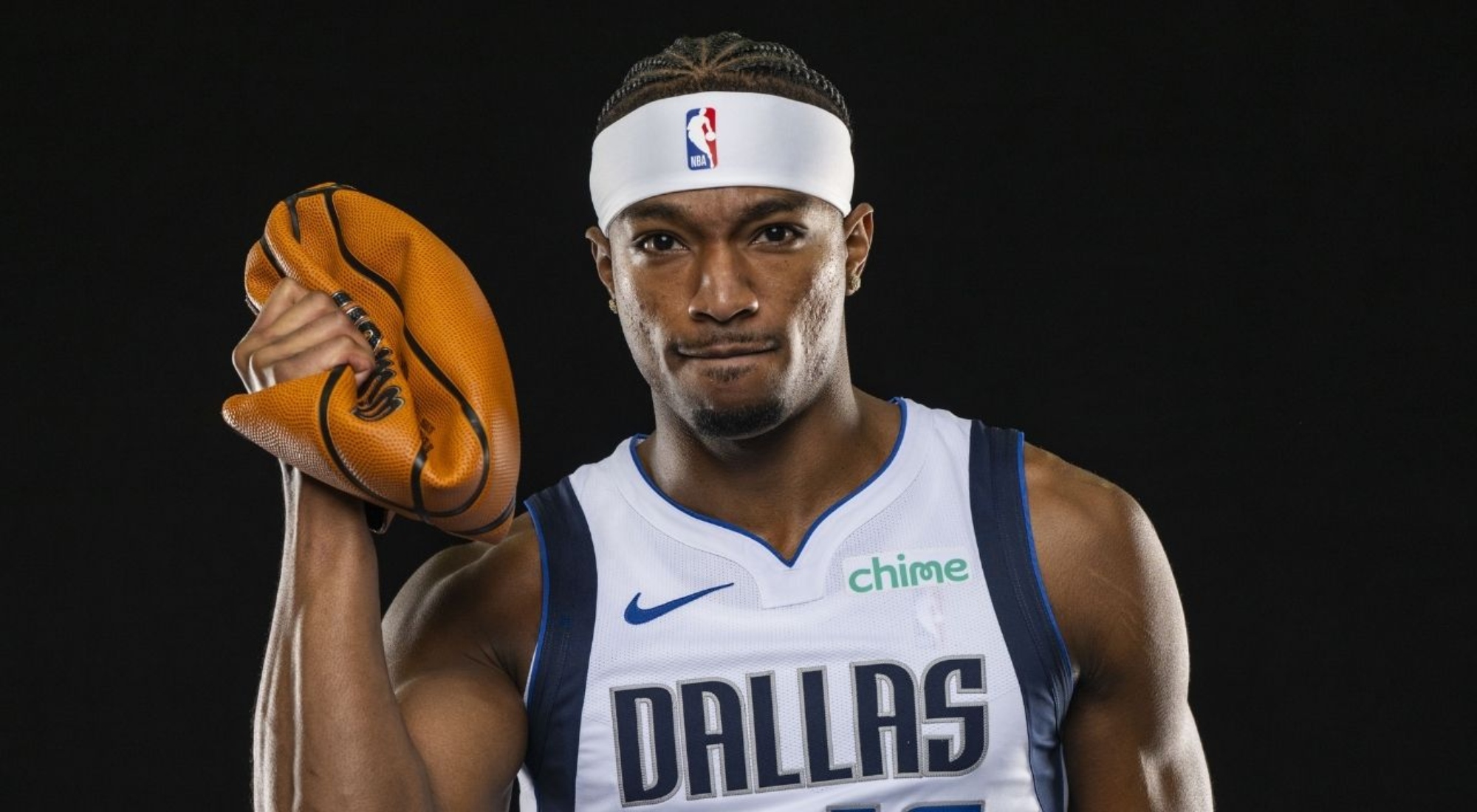 Mavericks Guard Brandon Williams Breaks Silence With Apology Following ...