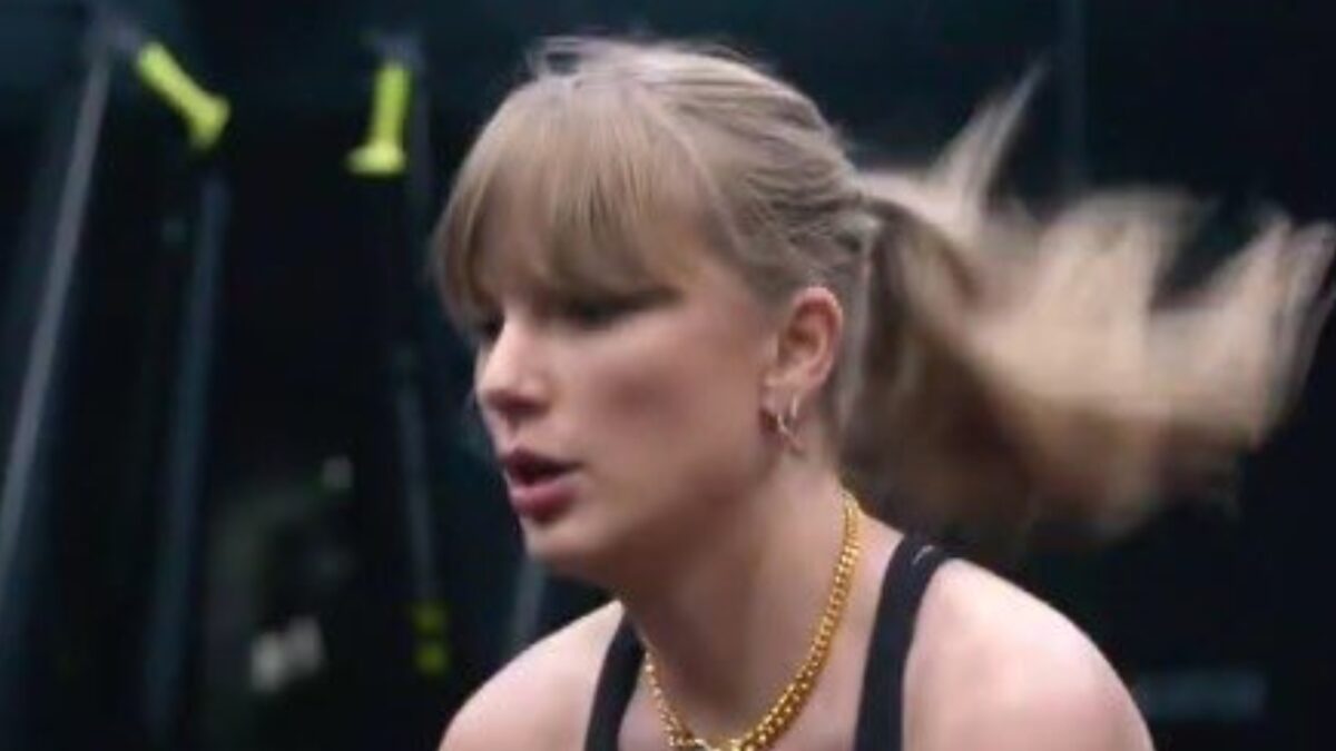 Everyone Is Losing Their Mind Over Taylor Swift's Bold Workout Look ...