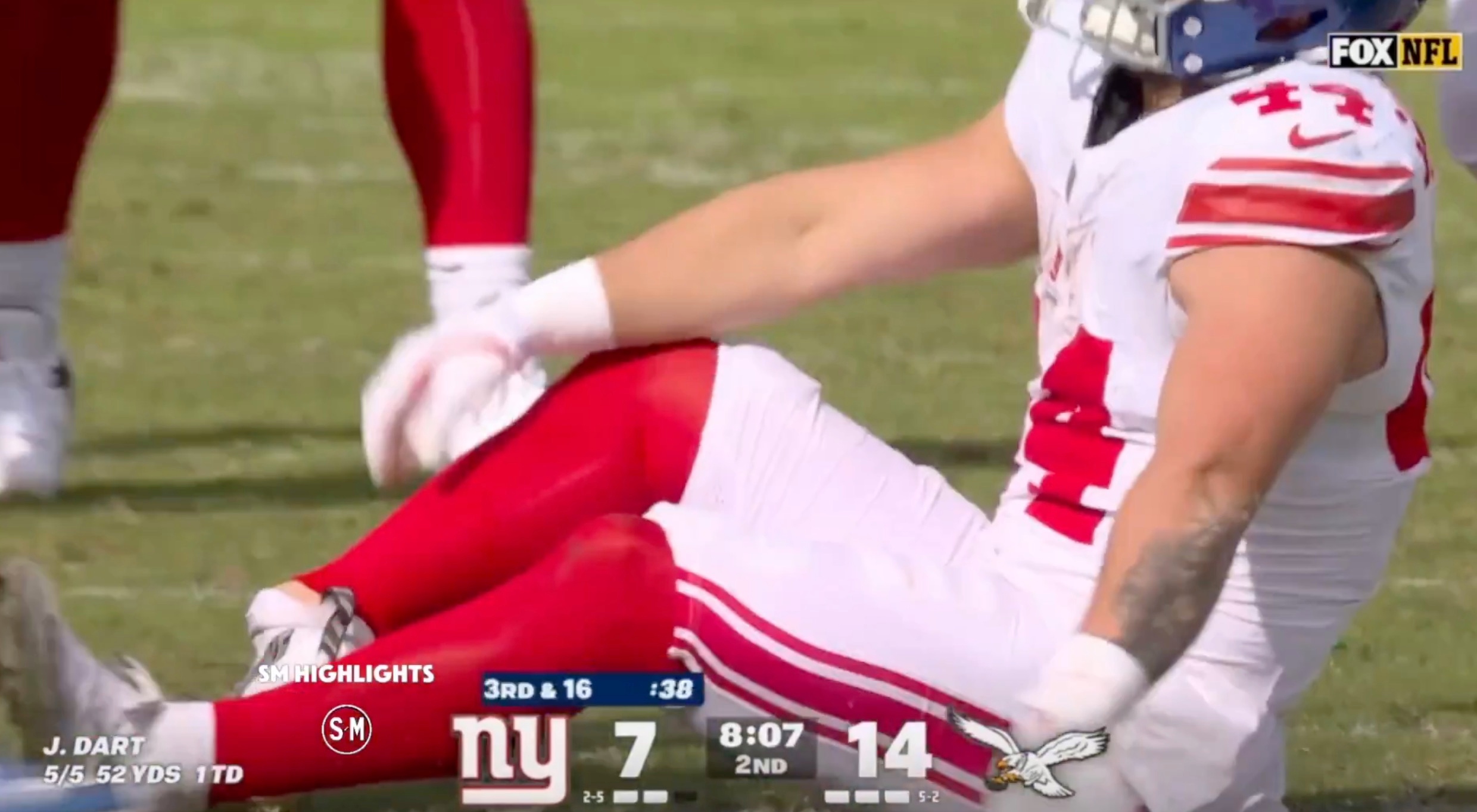 Giants’ Cam Skattebo Gruesomely Snaps His Ankle, Carted Off In Air Cast ...