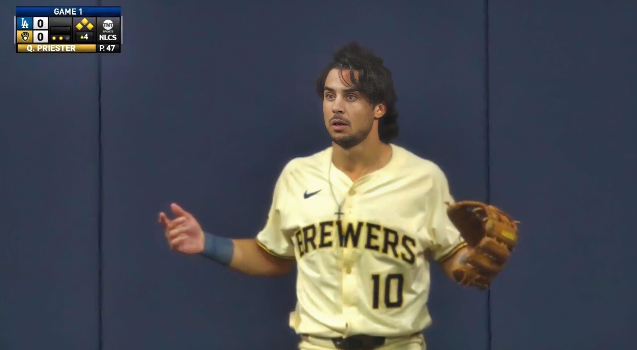 You Have Never Seen Anything Like This In The History of Baseball [VIDEO]