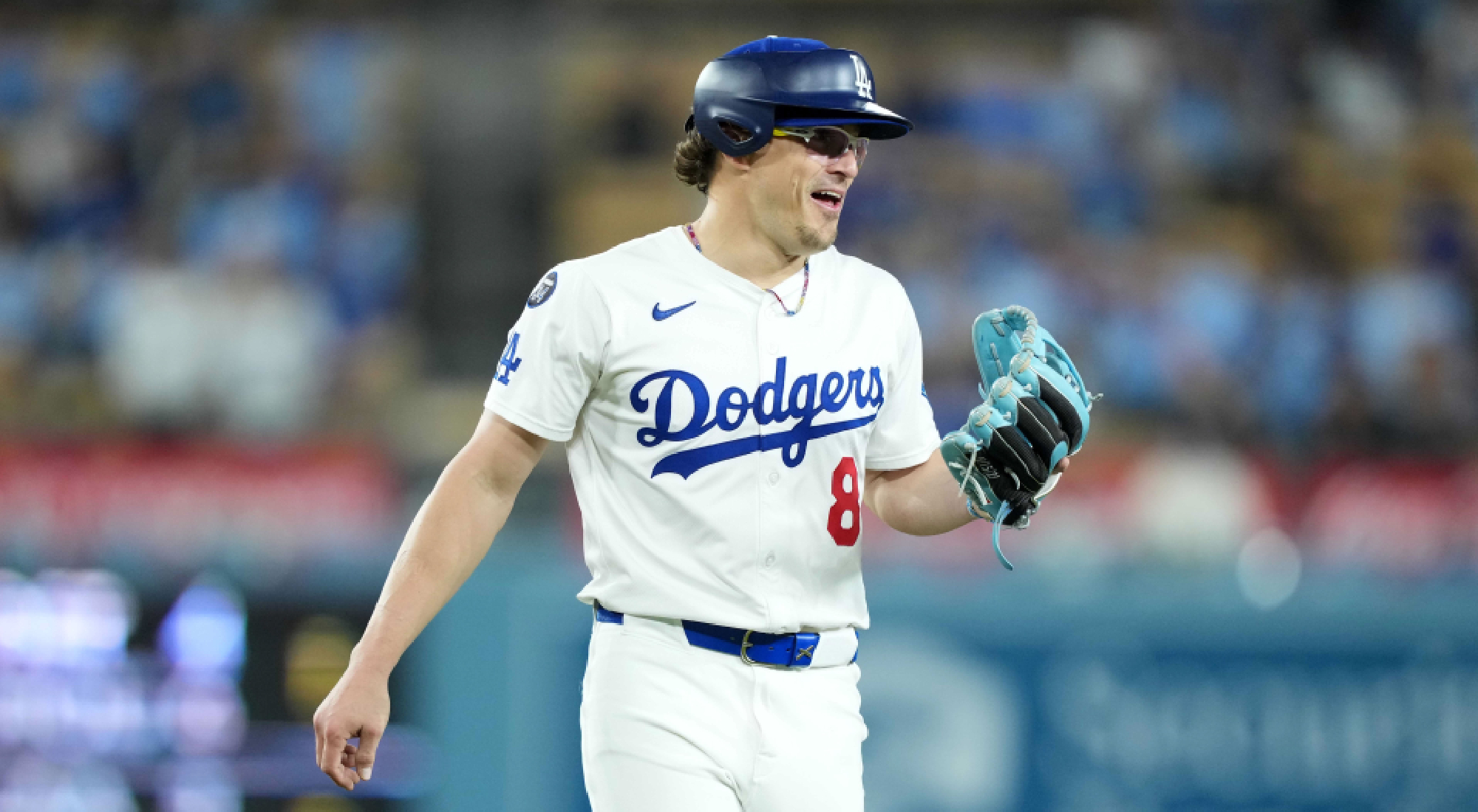 Los Angeles Dodgers Hit Brutal Kike Hernandez Injury News