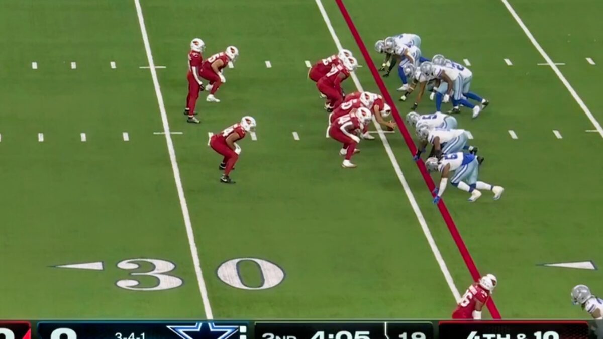 Marshawn Kneeland's Final Play With The Dallas Cowboys Is Going Viral ...