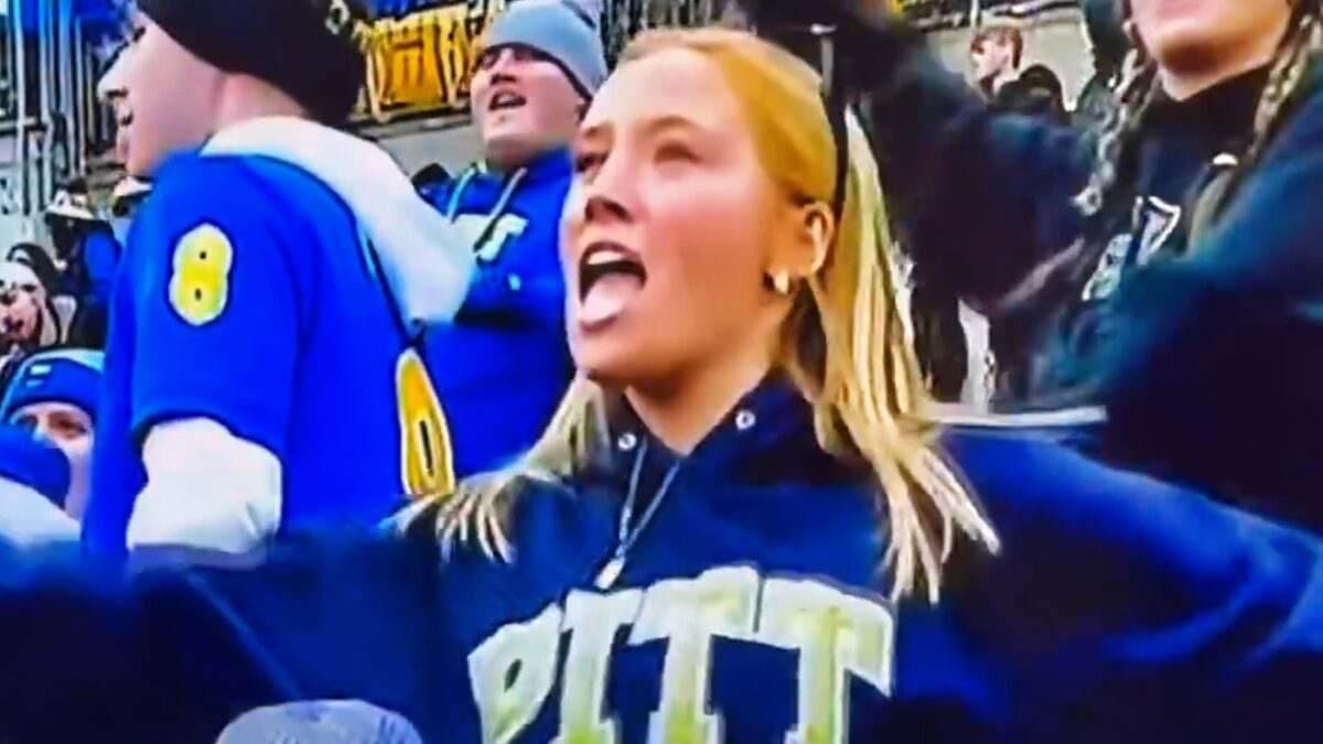 Social Media Is Falling In Love With Female Pittsburgh Panthers Fan Who ...