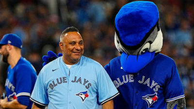 How Did The Toronto Blue Jays Mascot Get Its Name? The Unique Story ...