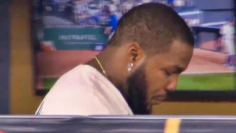 Vladimir Guerrero Jr. Tears Up In The Dugout After Devastating World ...